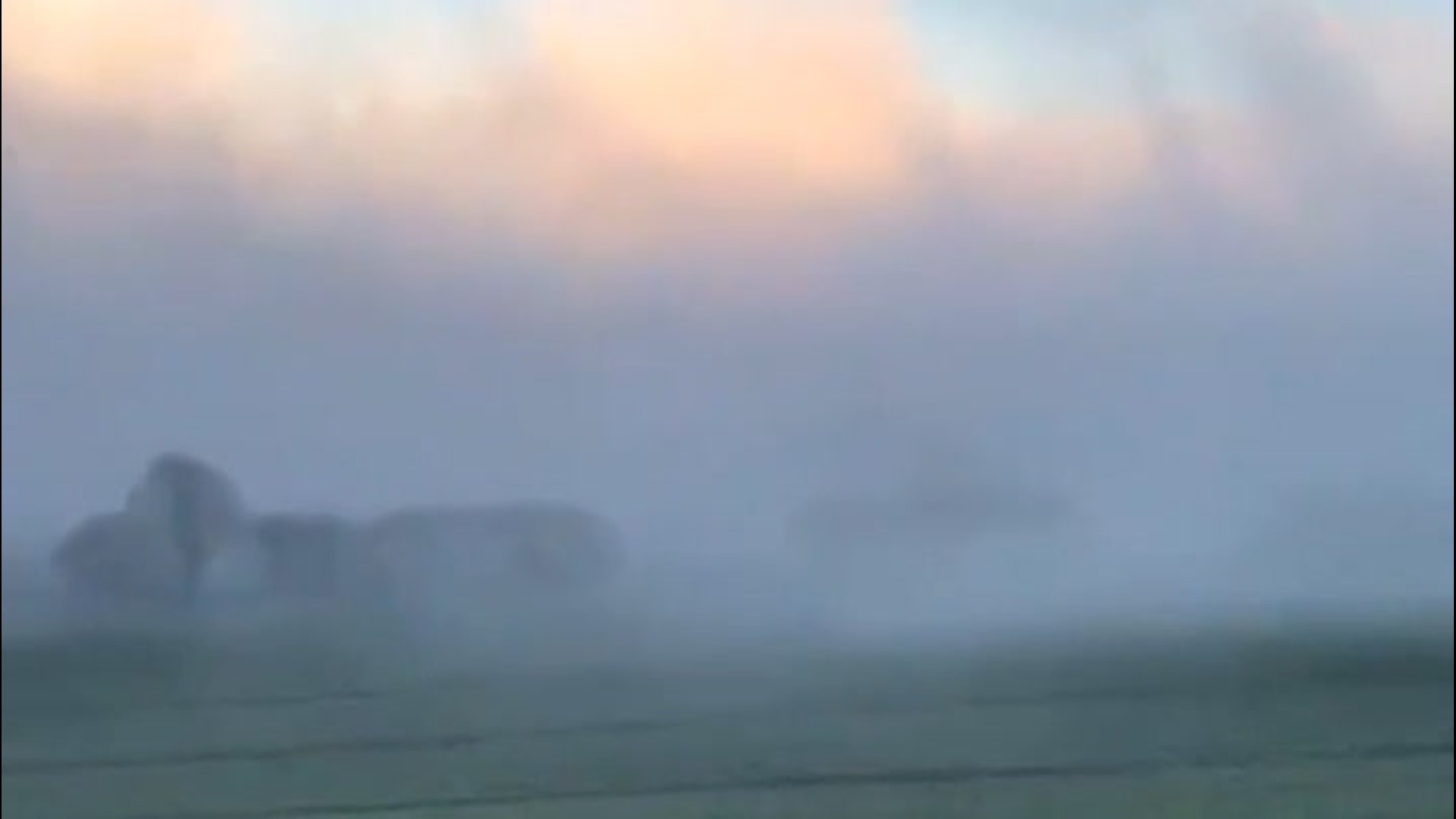 'Wall of fog' settles in on parts of England | wgrz.com