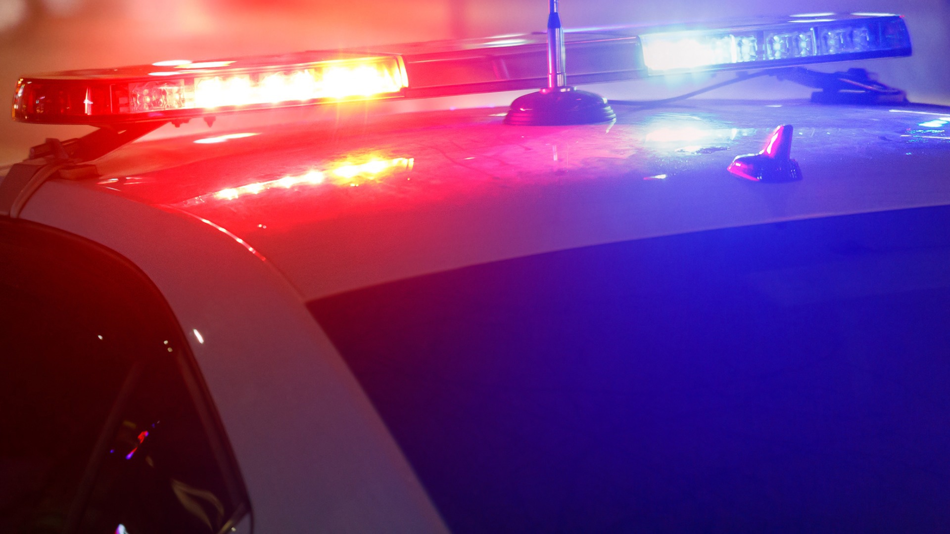 Tennessee deputy files $2.5 million suit against man accused of trying ...