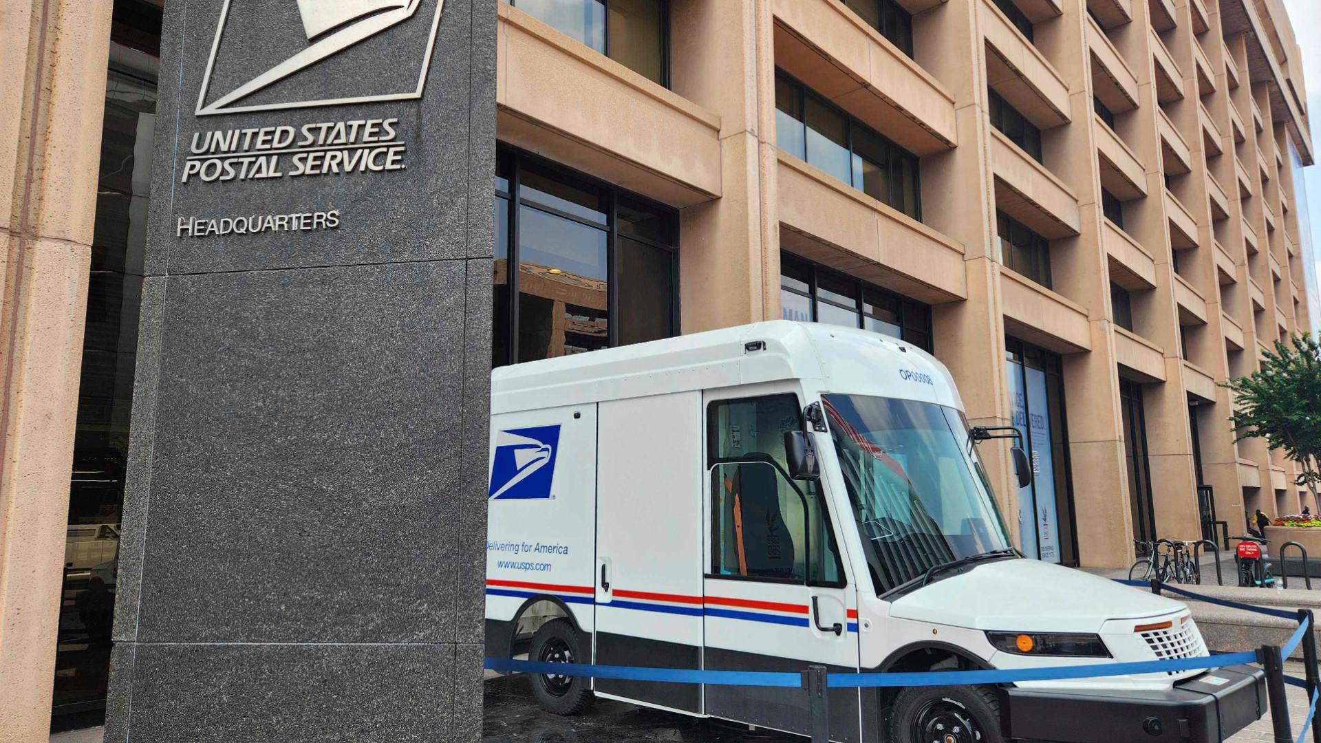 Postal Service faces clash over electric vehicle funding | wgrz.com
