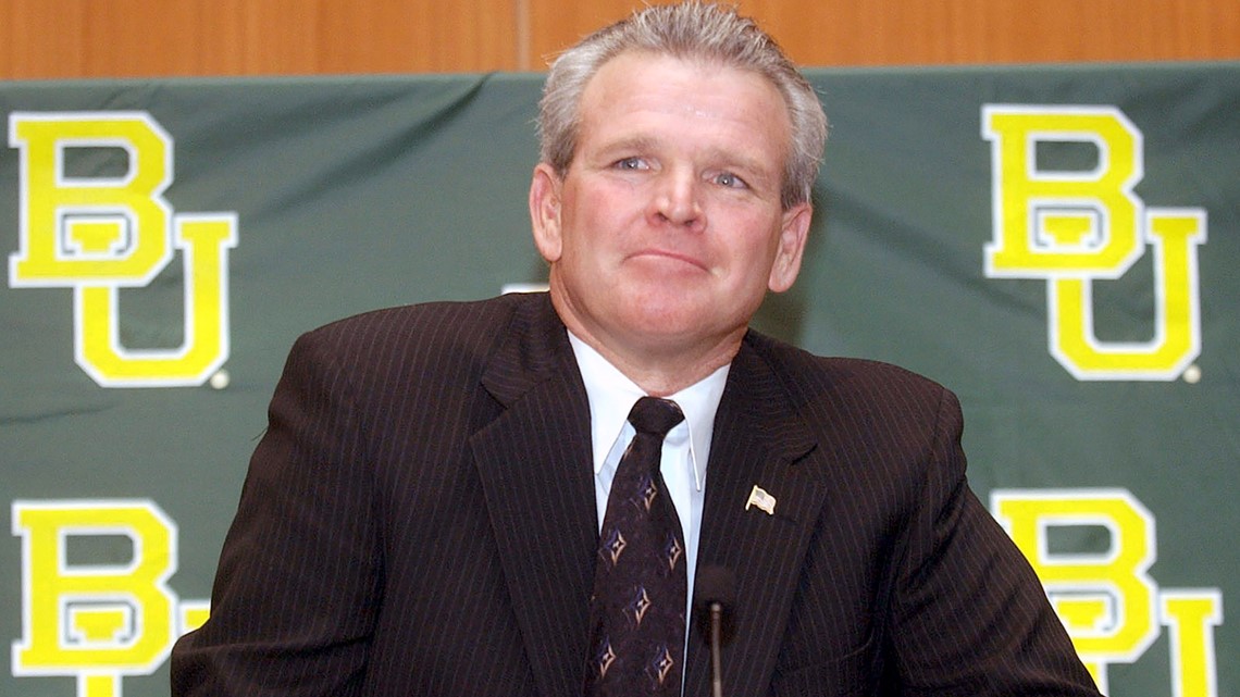 Guy Morriss dies: Kentucky, Baylor coach was 71 | wgrz.com