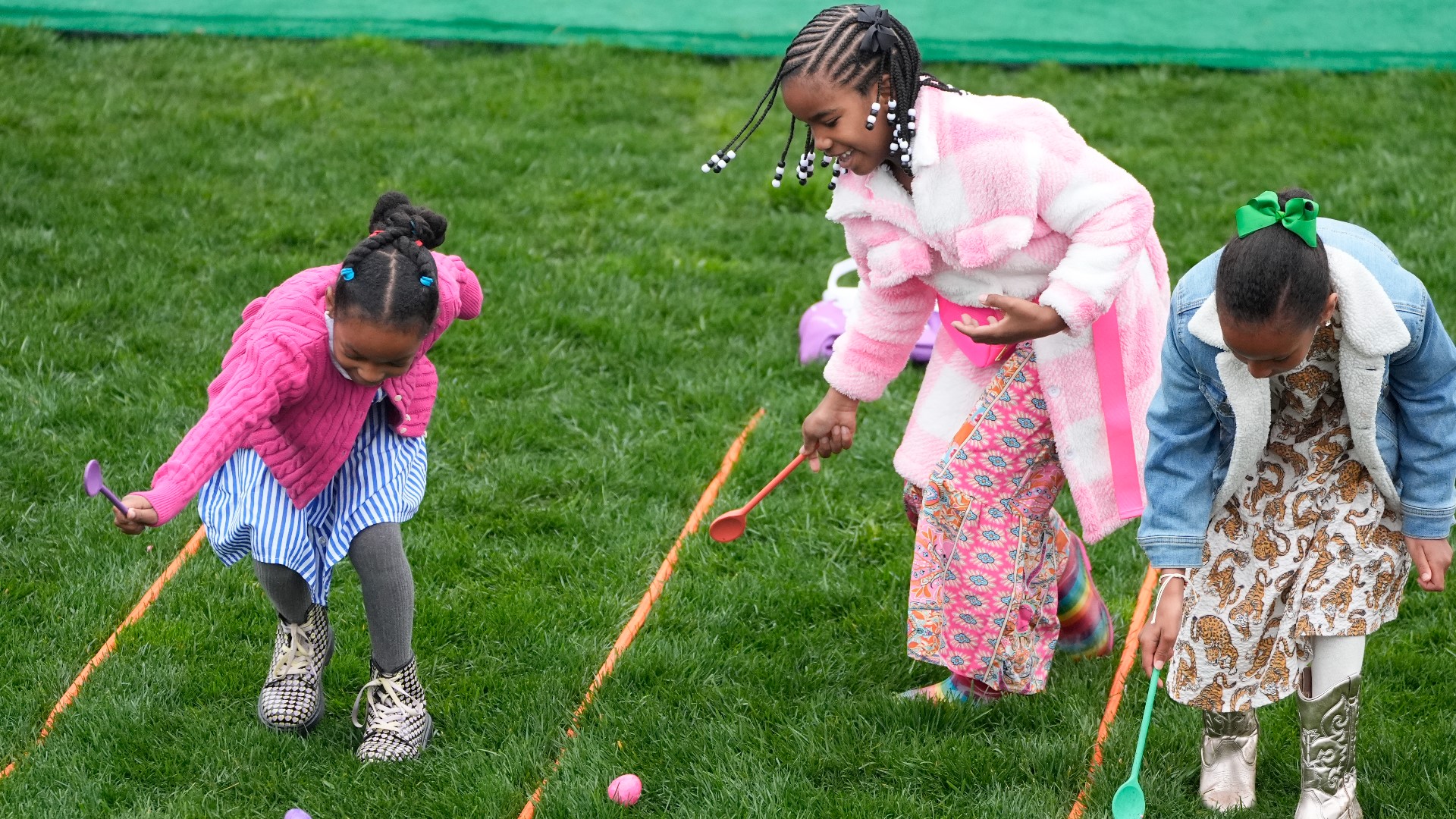 White House hosts education-themed Easter egg roll for 2024 | wgrz.com