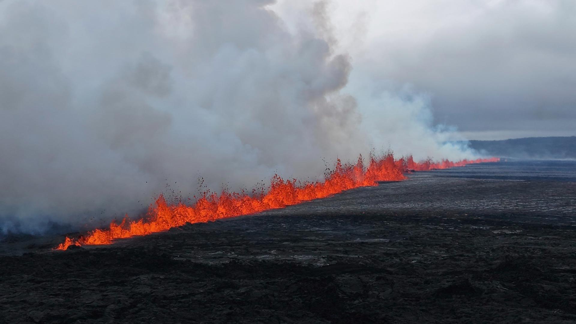 Iceland volcano eruption prompts evacuations near Grindavik | wgrz.com