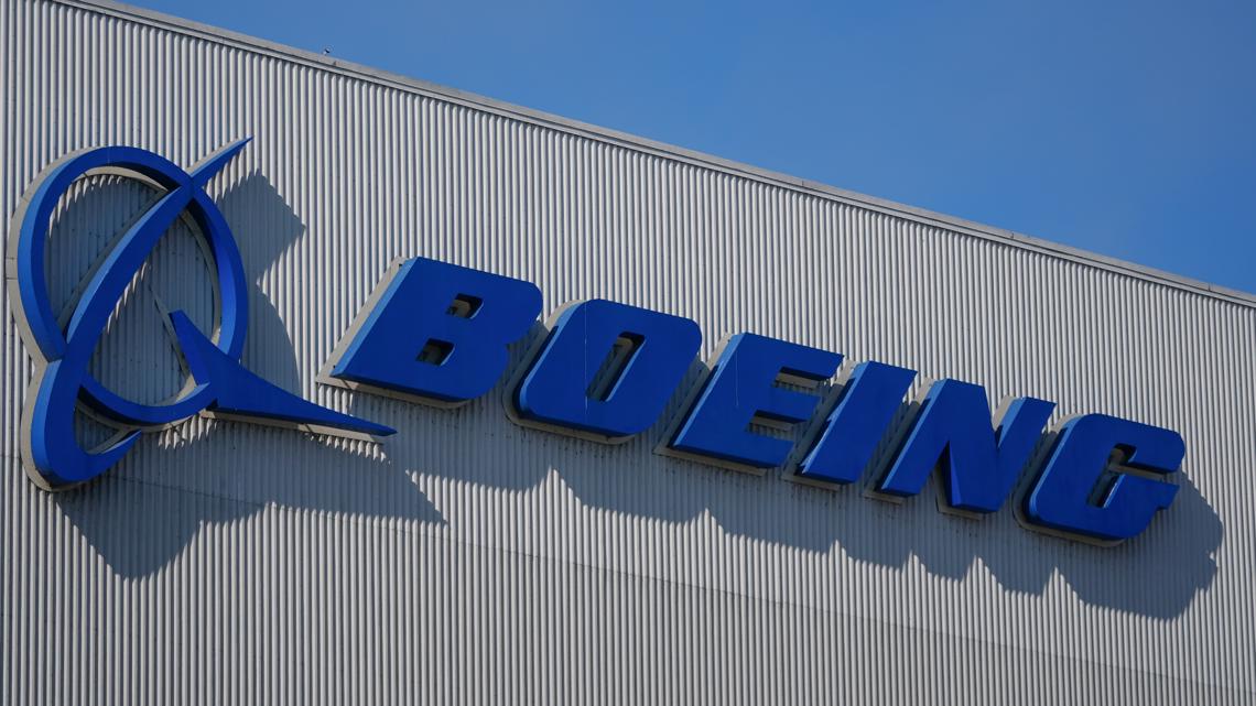 Boeing looks to raise up to $19 billion in a stock offering | wgrz.com