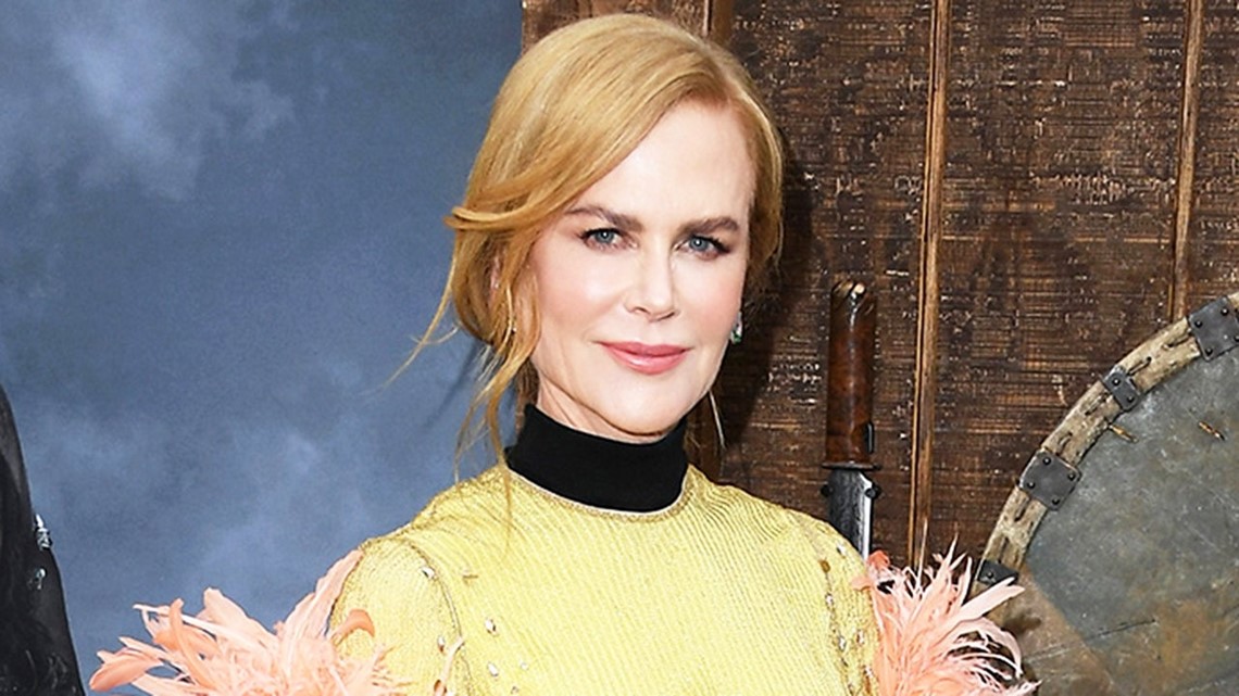 Nicole Kidman Abs Just Go With It