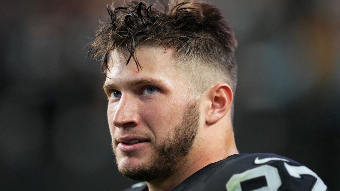 Raiders' Foster Moreau Stepping Away From Football After Hodgkin's ...