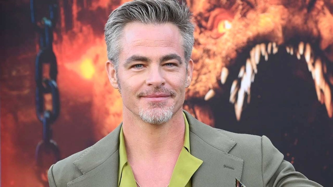 Chris Pine Reacts to 'Princess Diaries 3' Development With Anne ...