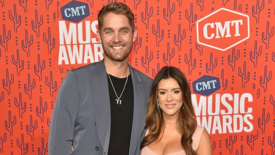Country Singer Brett Young and Wife Taylor Expecting Baby No. 2 | wgrz.com