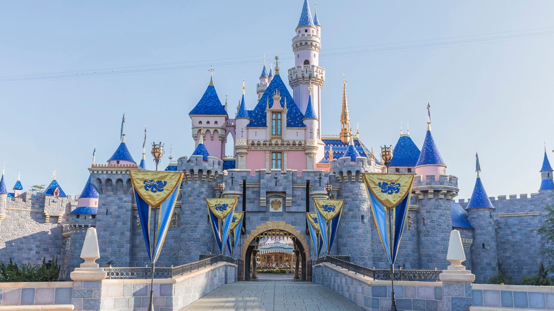 Disneyland begins testing new entry gates for guests | wgrz.com
