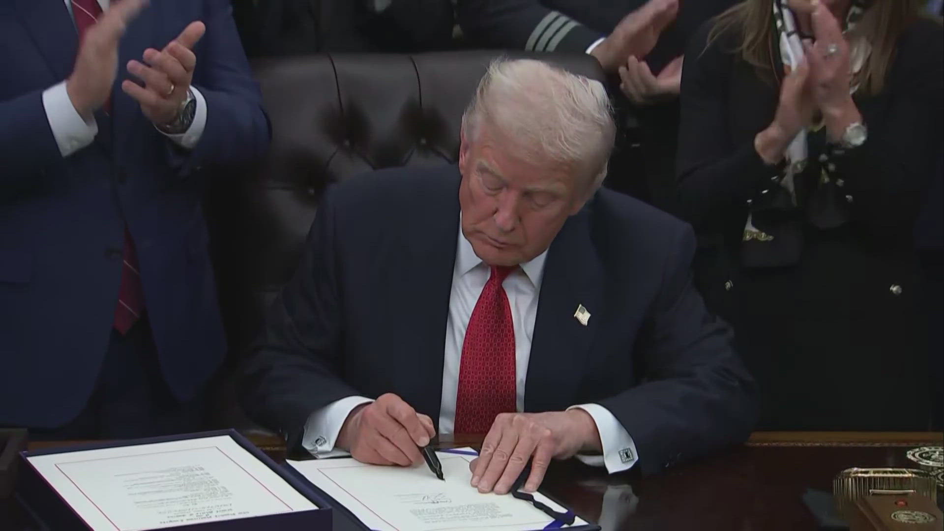 President Trump signs bill ending government shutdown | wgrz.com