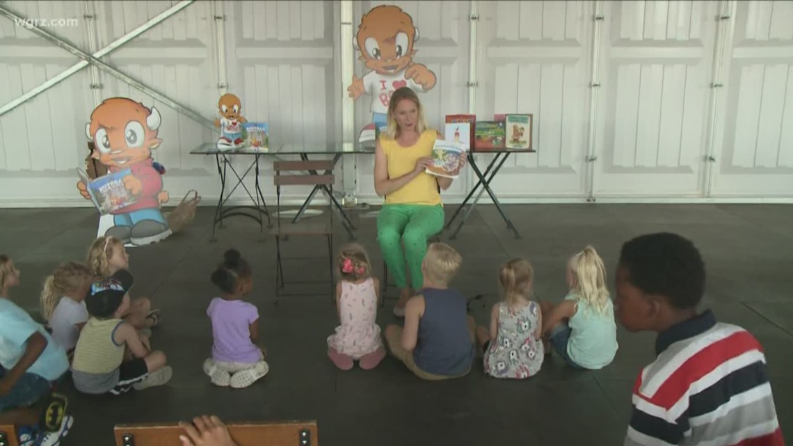 Jen Stanonis is an author | wgrz.com