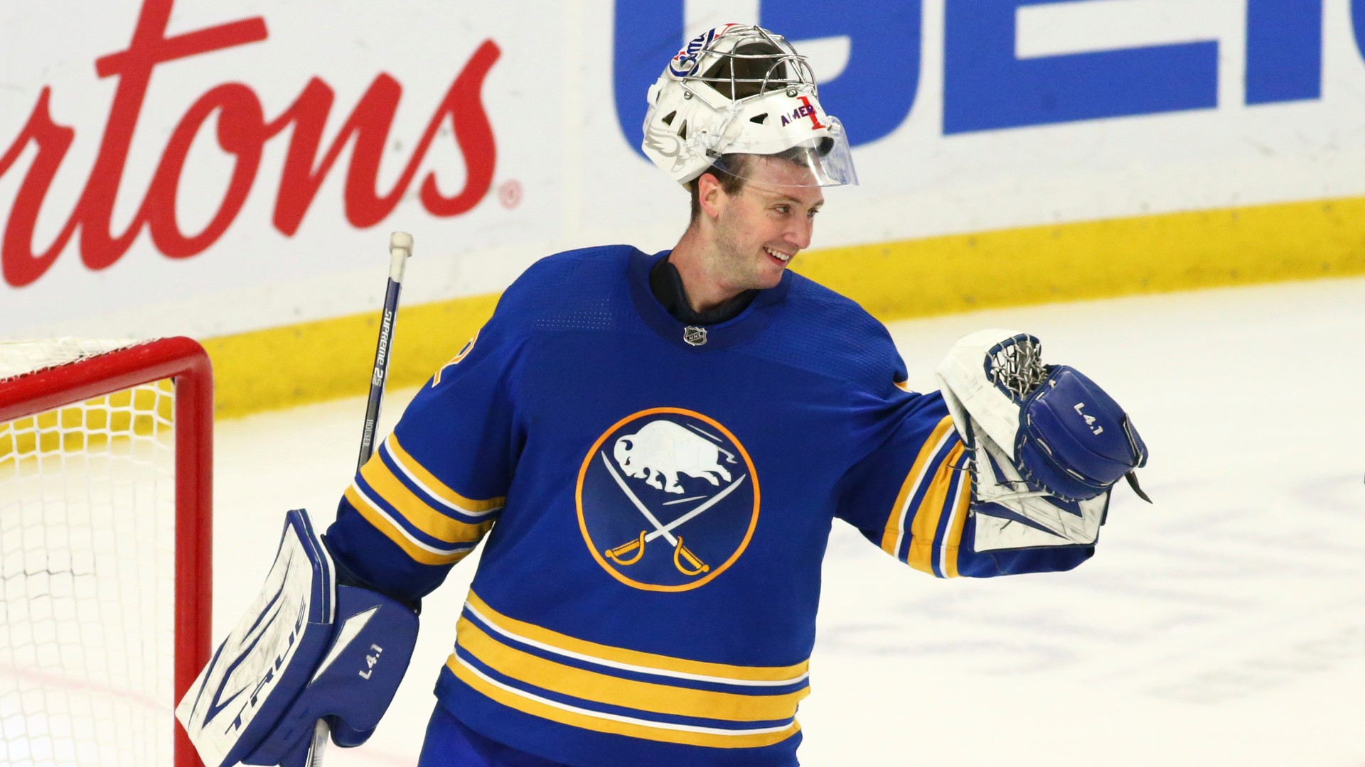 House Call: Houser wins first NHL game as Sabres top Islanders | wgrz.com