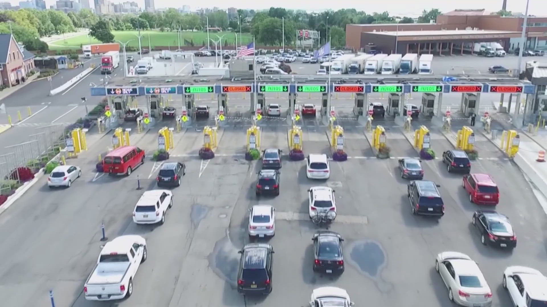 US border agents increase phone searches | wgrz.com