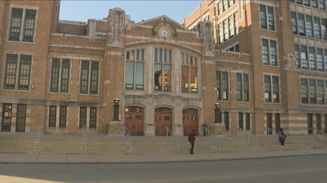 Three Arrests In Hutch Tech Online Threat | wgrz.com