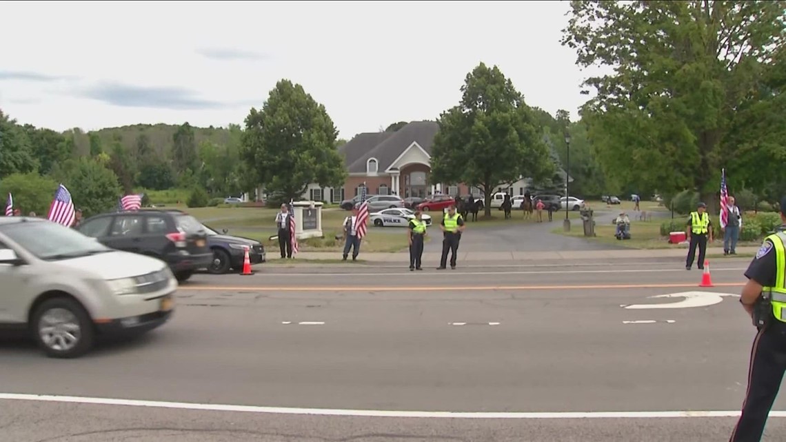 Wake held for Rochester Police Officer killed | wgrz.com