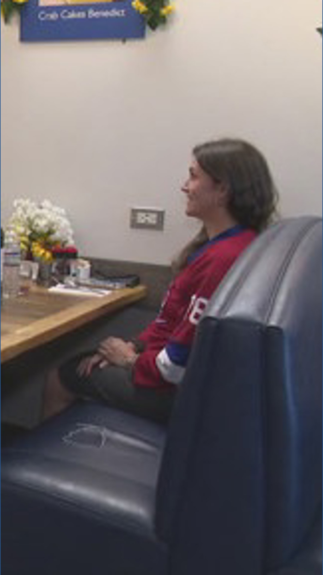 Local canadians split over hockey team rivalry | wgrz.com