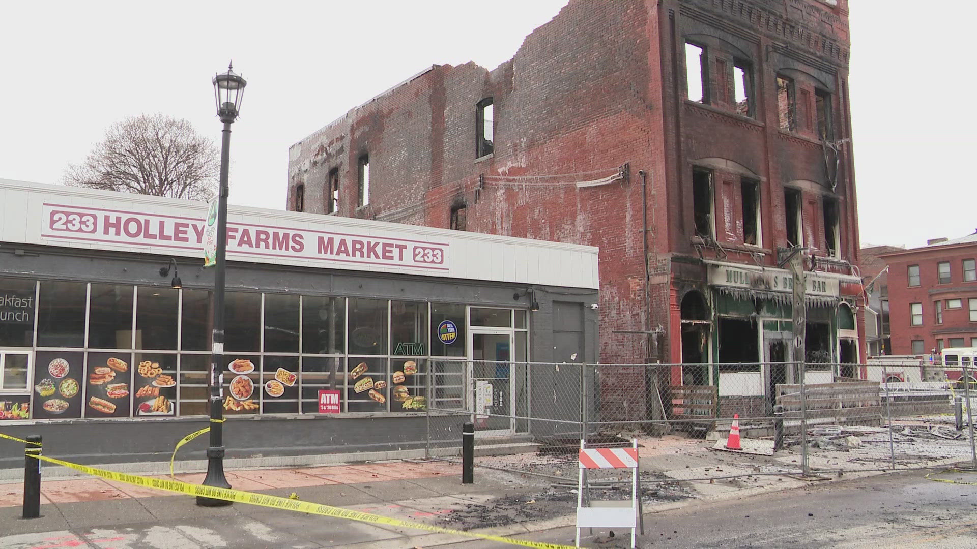 Community reaction to Mulligan's Brick Bar fire | wgrz.com