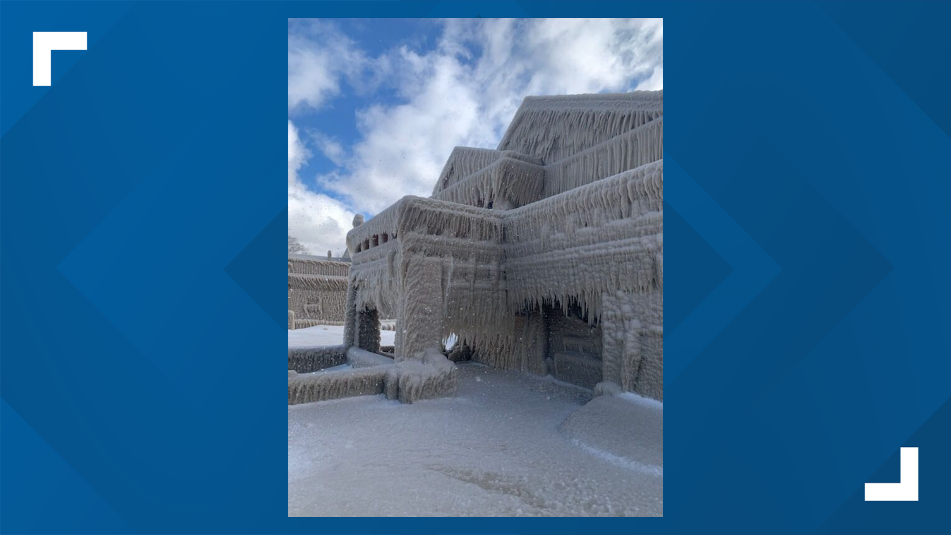Lake Erie creates ice houses near Buffalo | wgrz.com