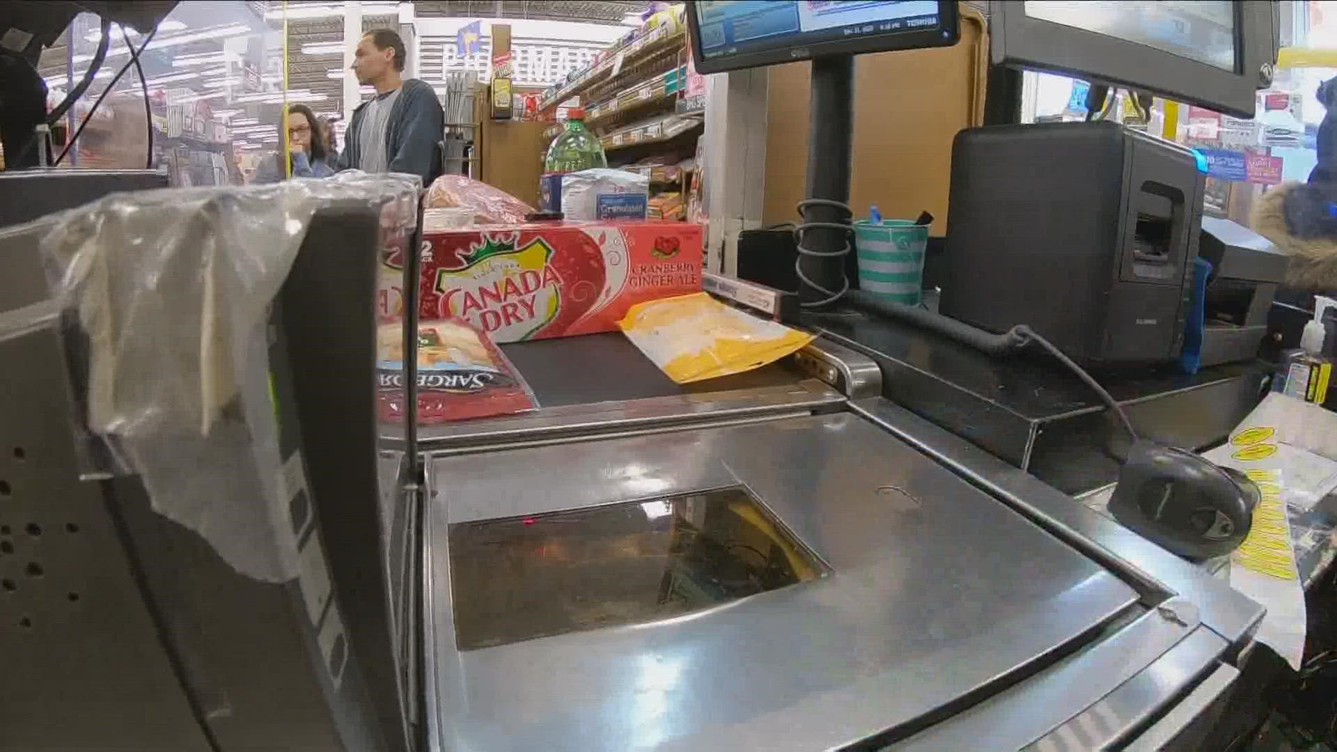 As storm nears, here's what shoppers need to know about hitting the ...