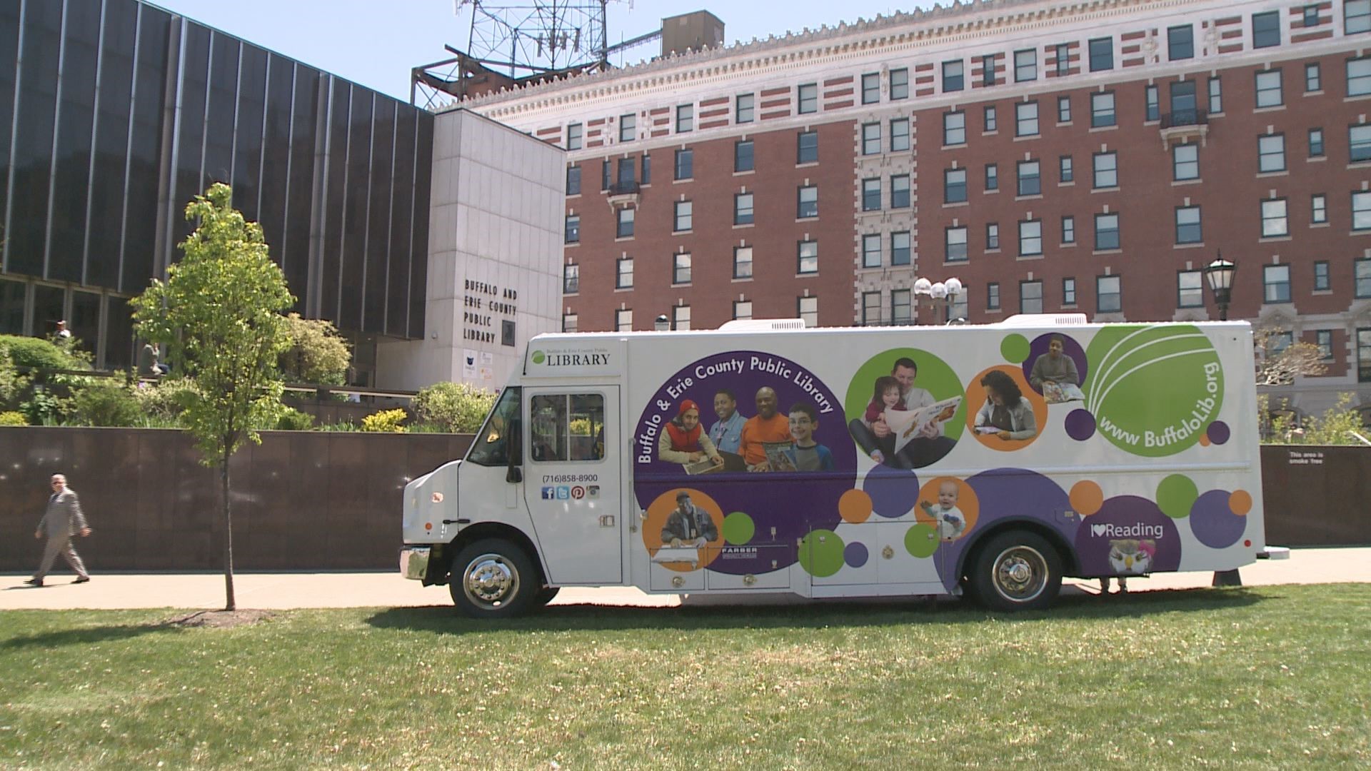 Buffalo & Erie County libraries reveal year's most popular books | wgrz.com