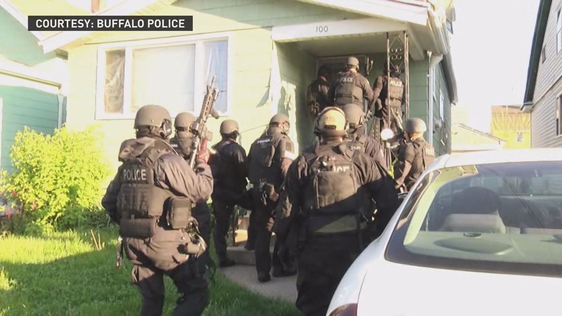7 arrested in Buffalo drug raids | wgrz.com