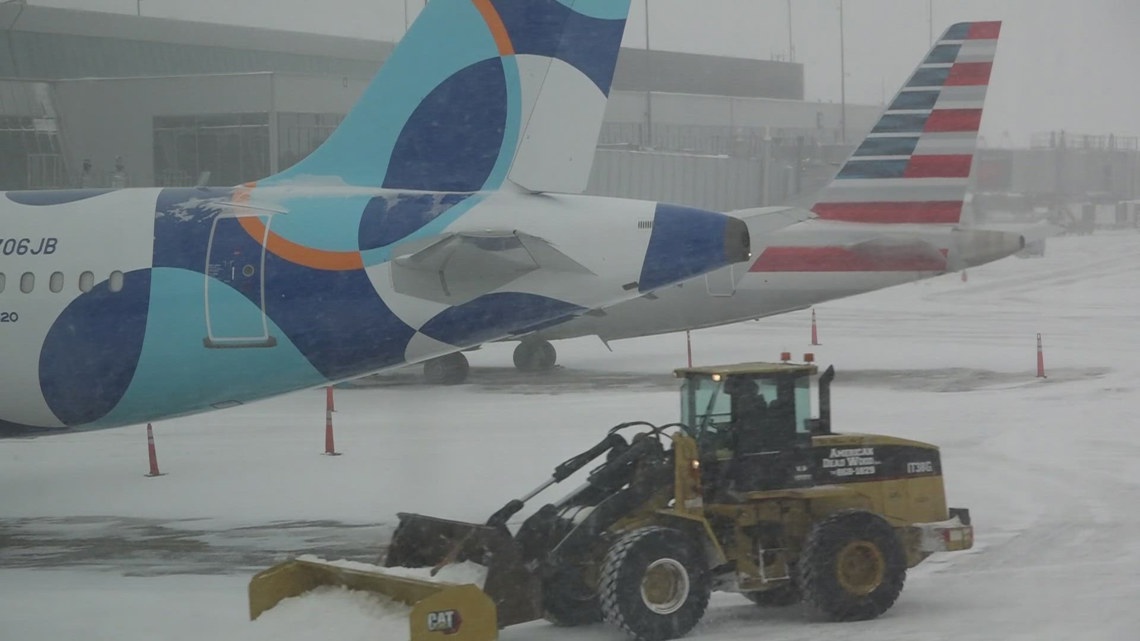 Winter Weather Impacts Flights at Buffalo Niagara International Airport ...