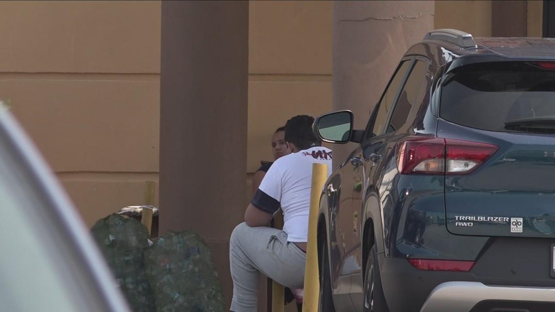 Venezuelan asylum seekers and work permits | wgrz.com