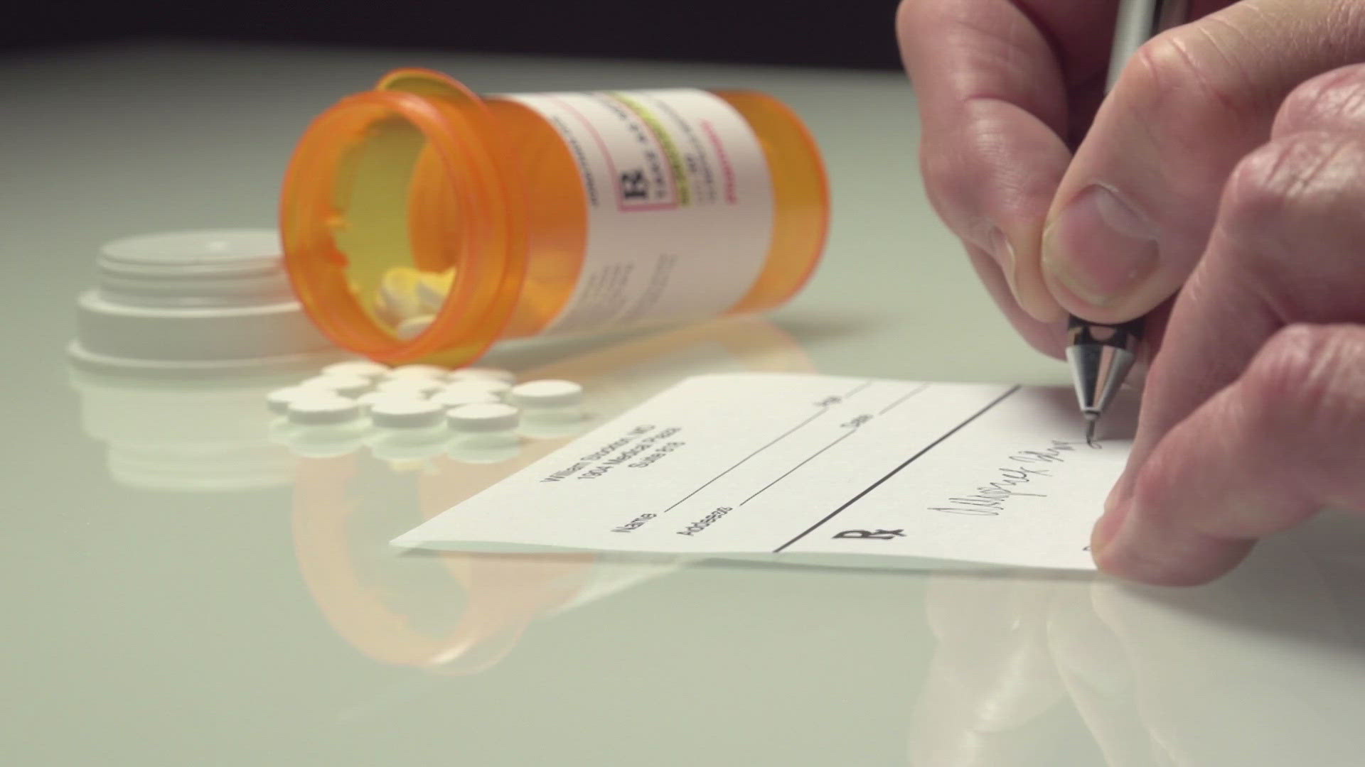 Health news: Capping Prescription Drug Act gets a push | wgrz.com