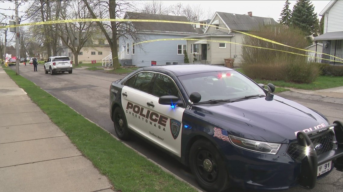 ECWA worker mugged and shot, Cheektowaga Police investigate | wgrz.com