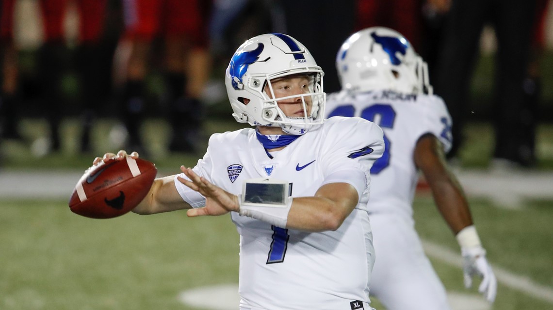 Vantrease leads Bulls to impressive win over Miami, OH | wgrz.com