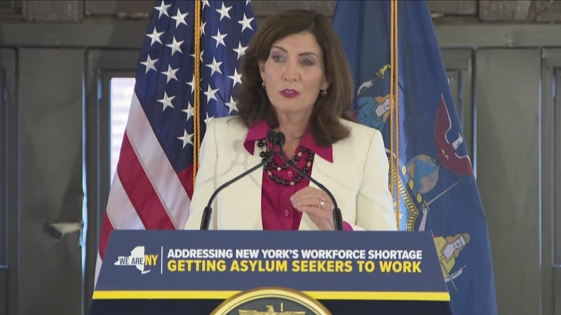 Gov. Hochul announces 18K jobs available for asylum seekers | wgrz.com