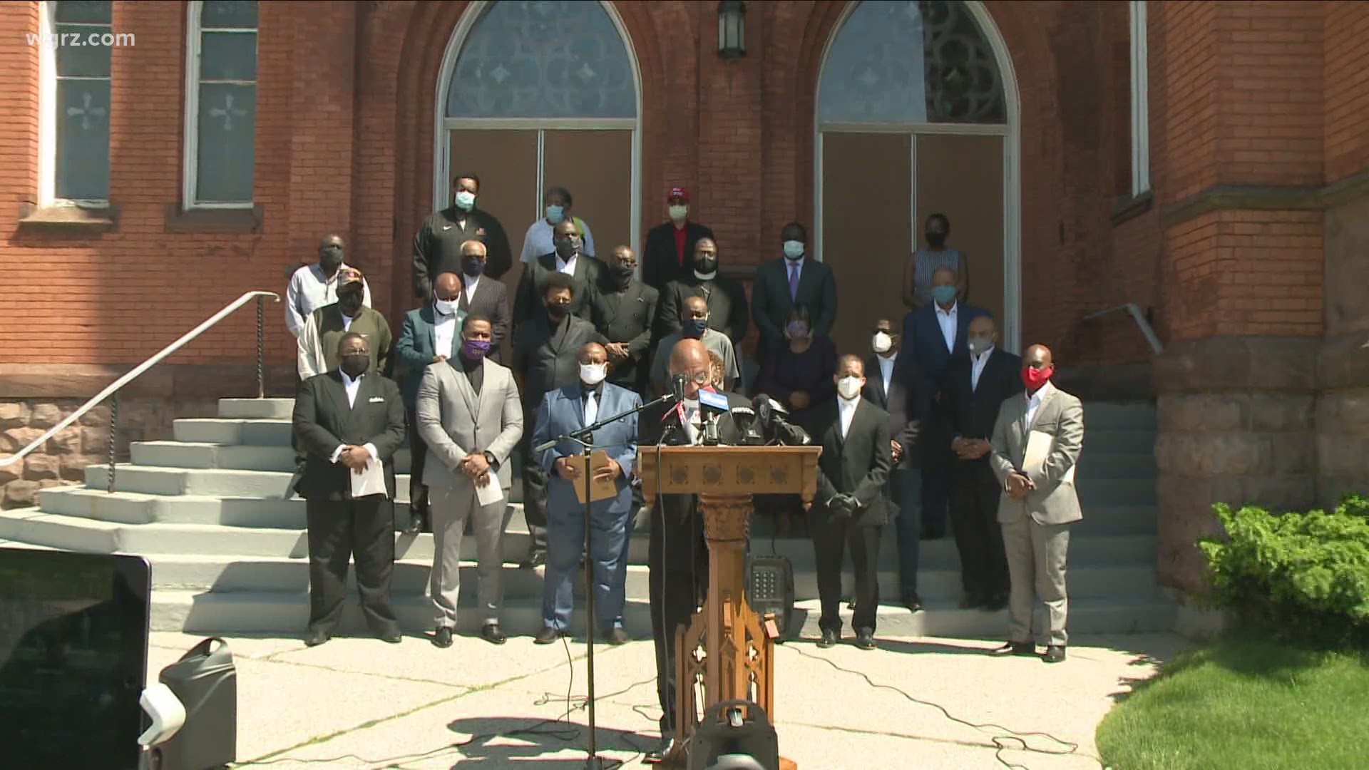 Pastors issue solidarity statement, pray for meaningful police reform ...