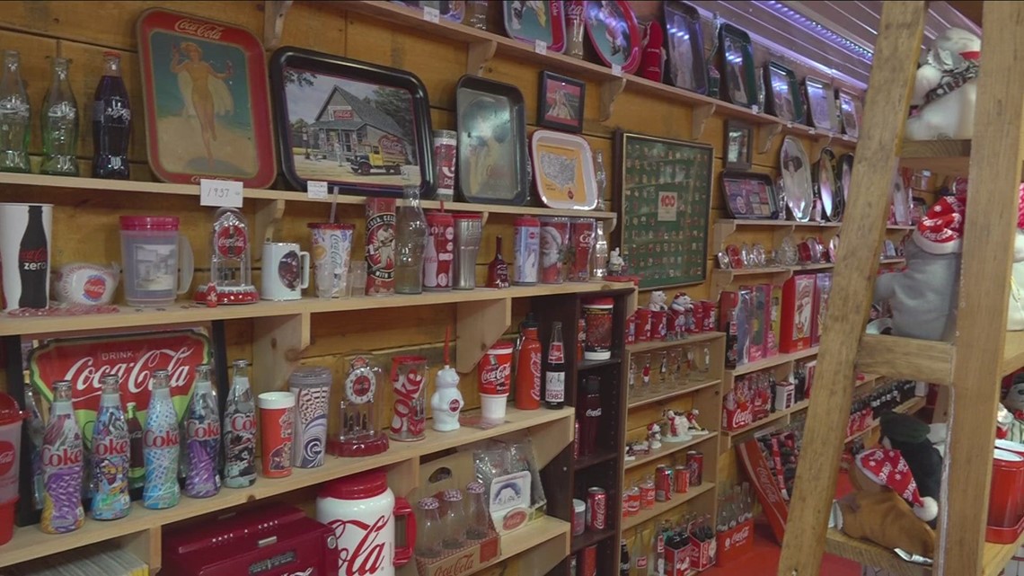 Two floor Coca-Cola collection that is sure to take you back in time ...