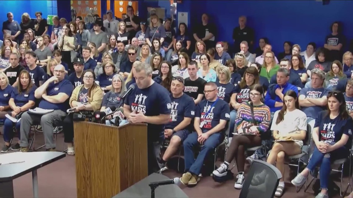 West Seneca teachers, and staff protest budget's considered layoffs ...