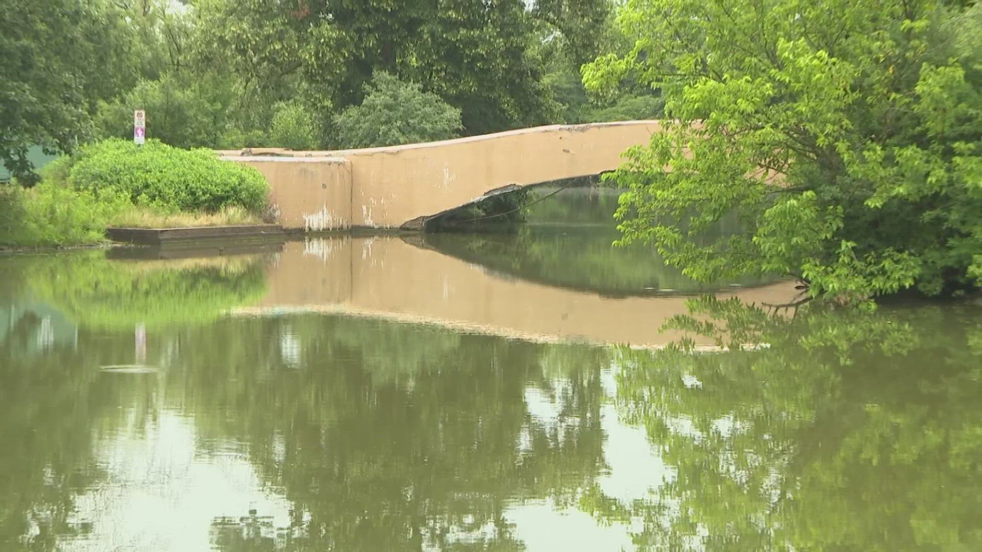 Buffalo Waterkeeper warns of toxin risk at Hyde Park Lake | wgrz.com