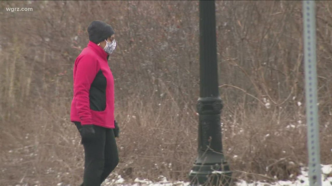 Cuomo clarifies executive order on masks across New York | wgrz.com