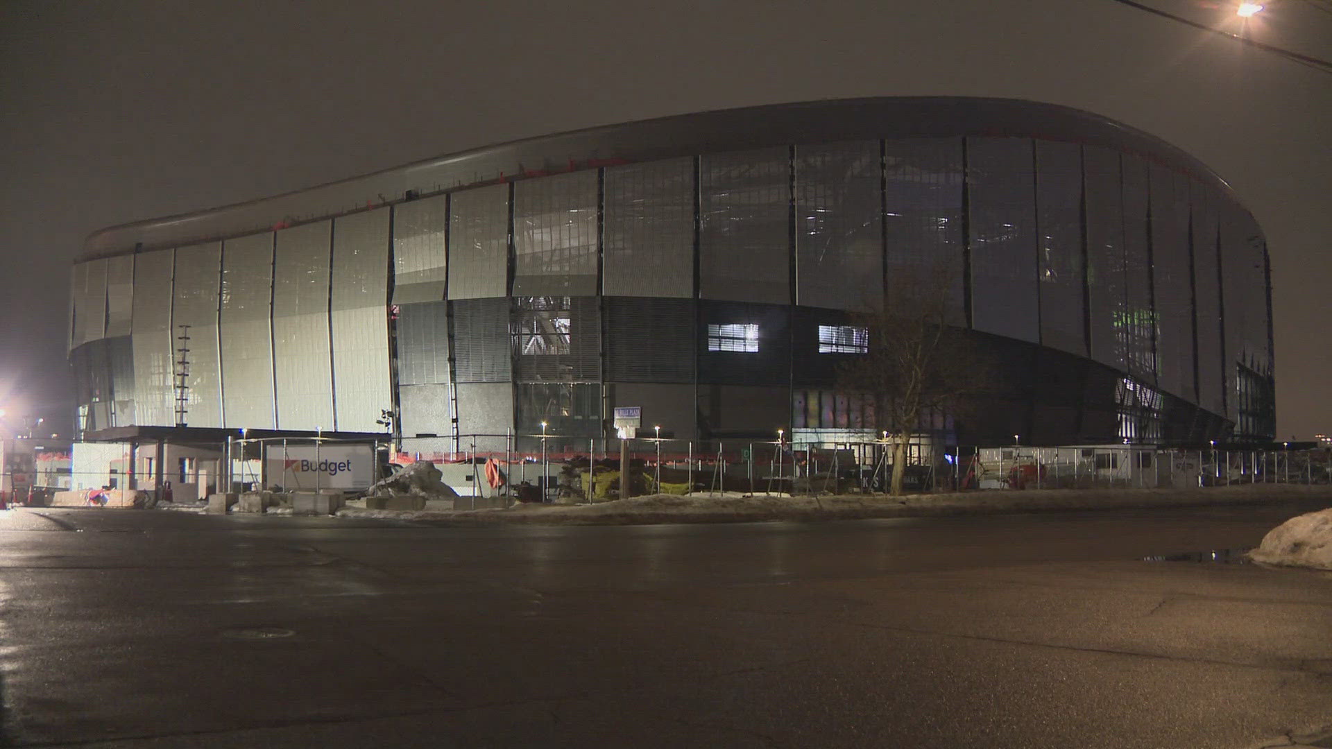 $100K reward offered for stadium graffiti vandals | wgrz.com