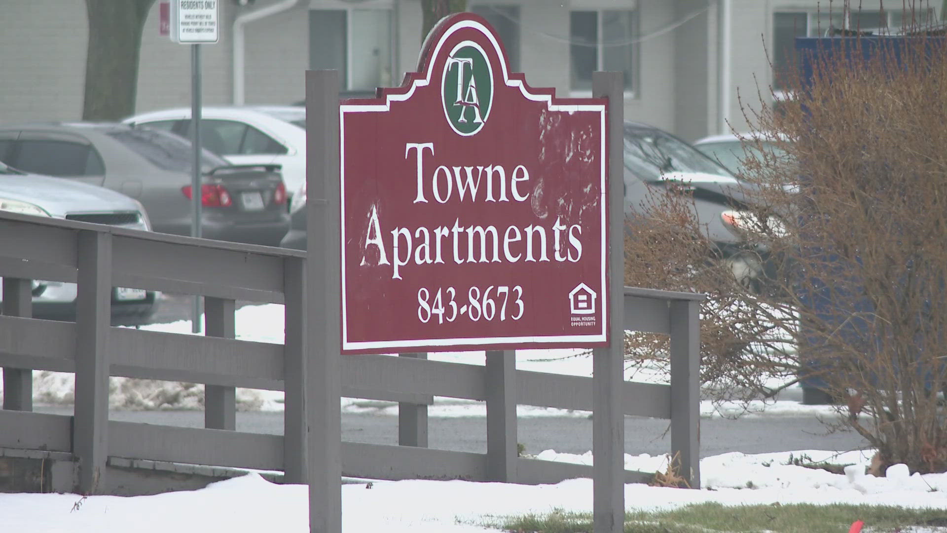 Inside the Upside Down: First look at 'Stranger Things' house at ...