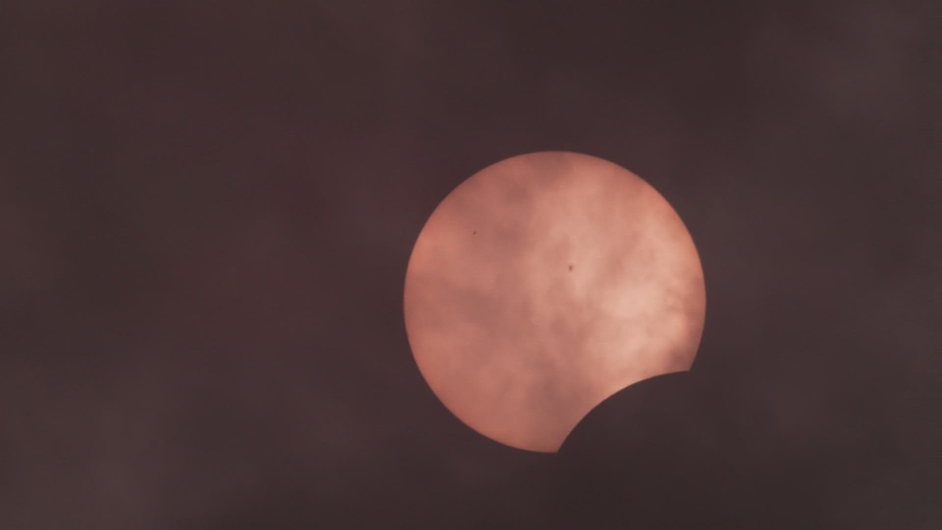 Roof cam: How the partial solar eclipse in Buffalo looks at 2:15 p.m ...