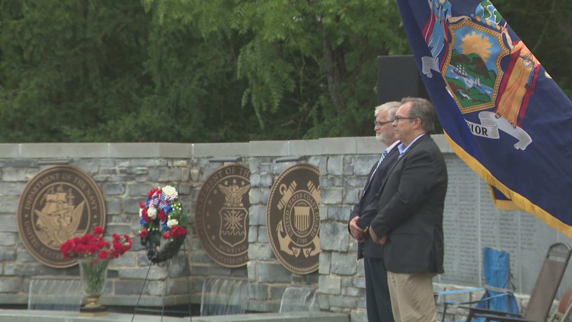 Amherst honors veterans in 14th annual wall dedication | wgrz.com