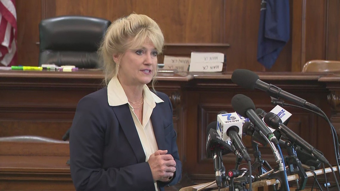 The Warren County Board of Commissioners holds press conference on ...