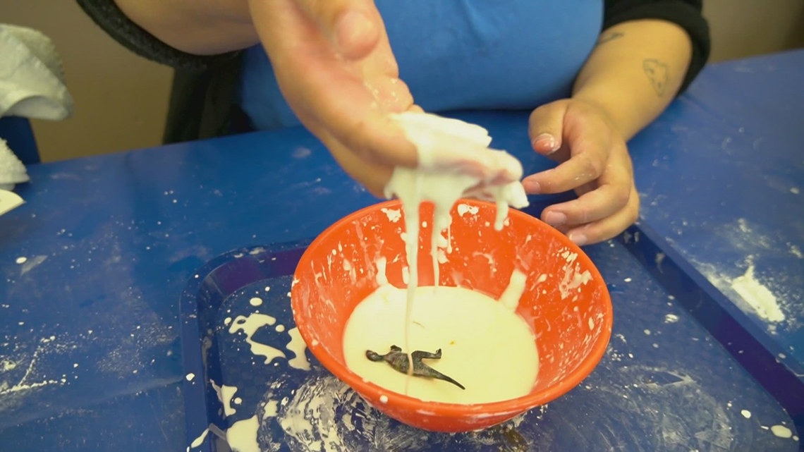 Messy science month at the Buffalo Museum of Science | wgrz.com