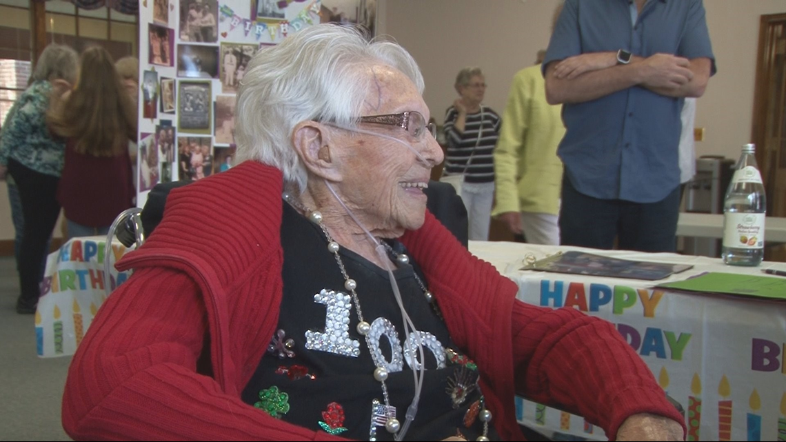 100 Year Old Great Great Grandmother Celebrates Birthday On Mothers