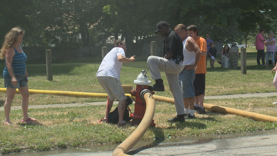 21 people displaced after Perry Street fire hits 4 homes | wgrz.com