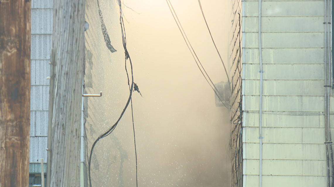 21 people displaced after Perry Street fire hits 4 homes | wgrz.com