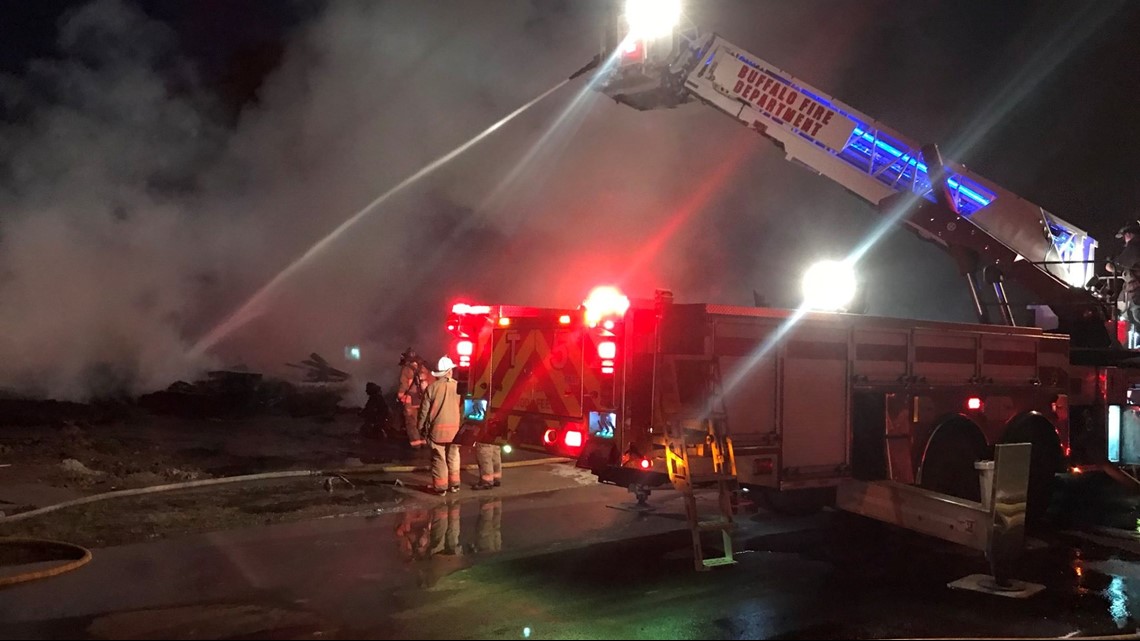 Fire in Seneca-Babcock neighborhood melts cars and homes | wgrz.com