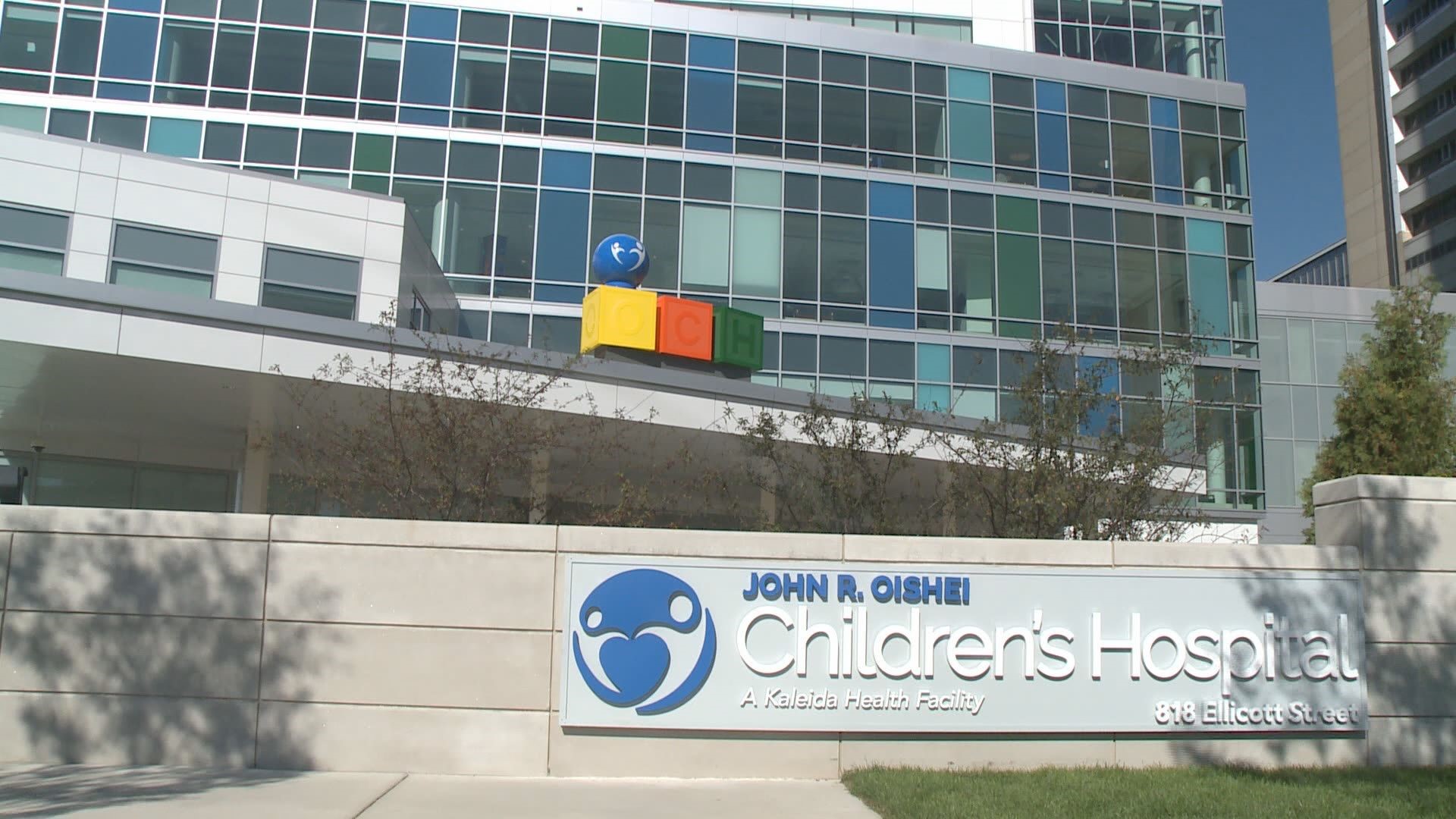 Oishei Children's Hospital staff has fun celebrating top honor | wgrz.com