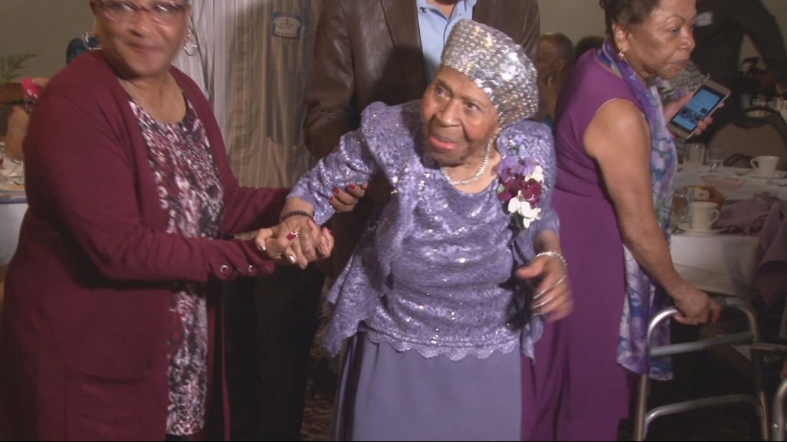 Local woman celebrates her 110th birthday | wgrz.com