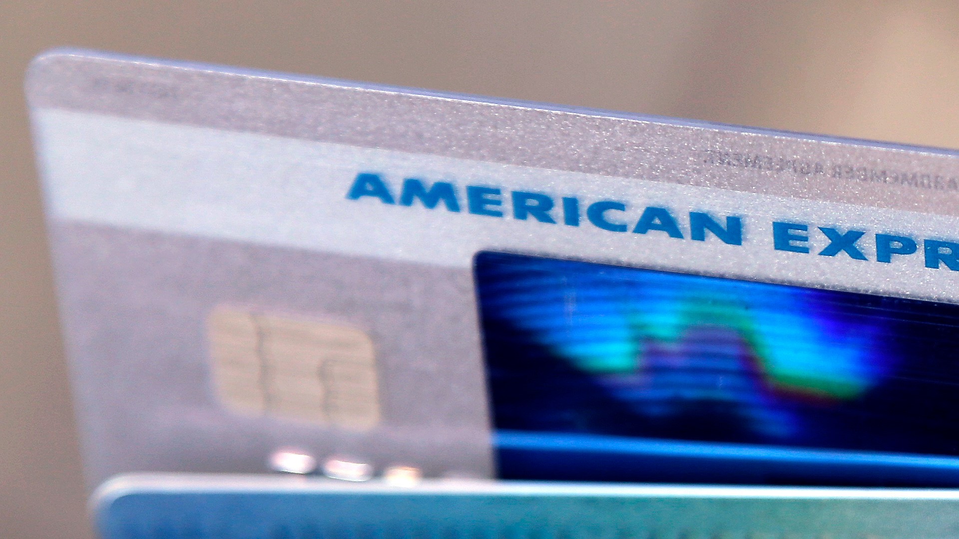 American Express buys restaurant reservation service Resy | wgrz.com