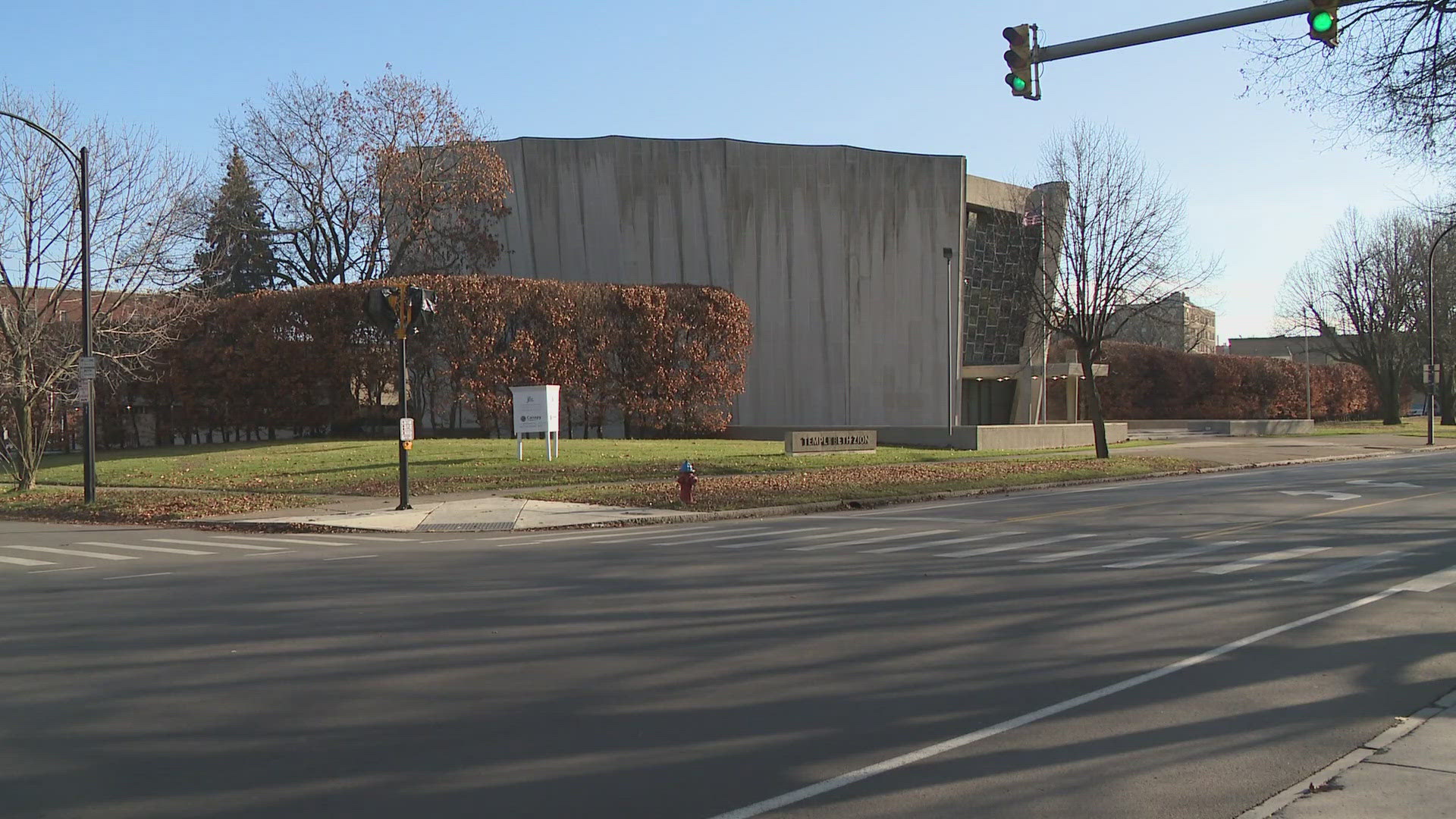 NY boosts synagogue security amid embassy worker killings | wgrz.com