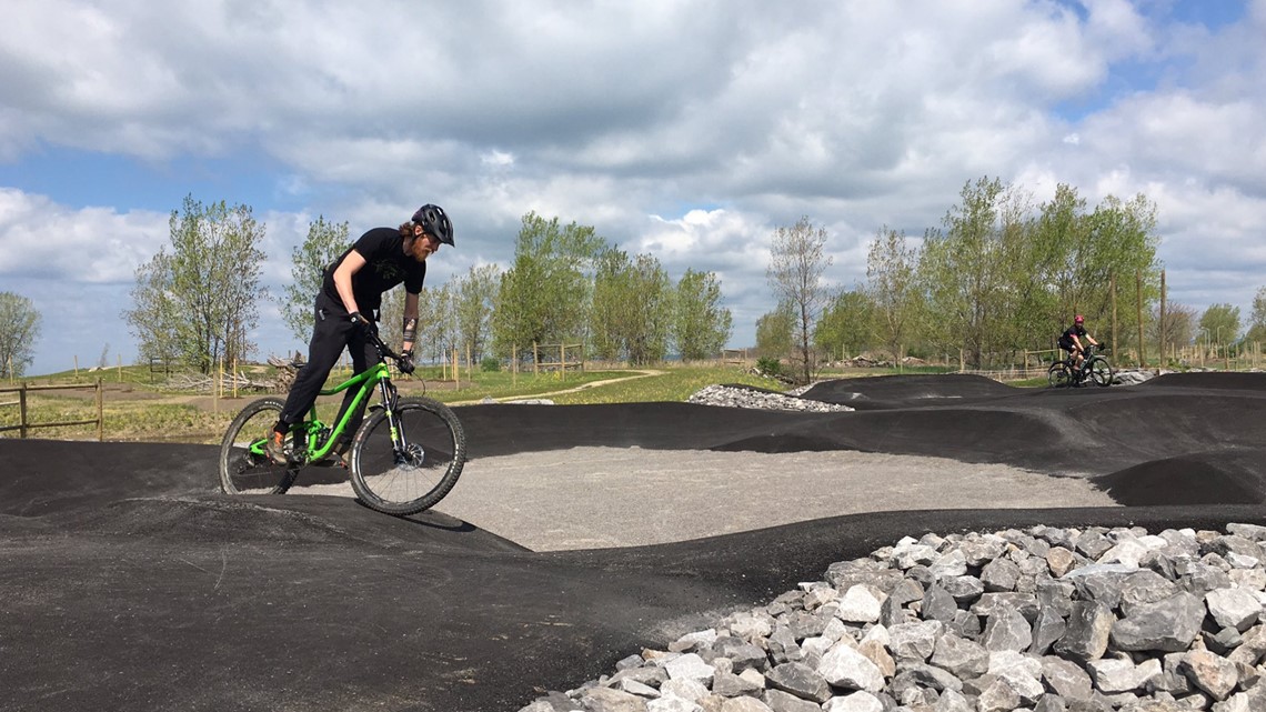 Lakeside Complex at the Outer Harbor opens to the public | wgrz.com